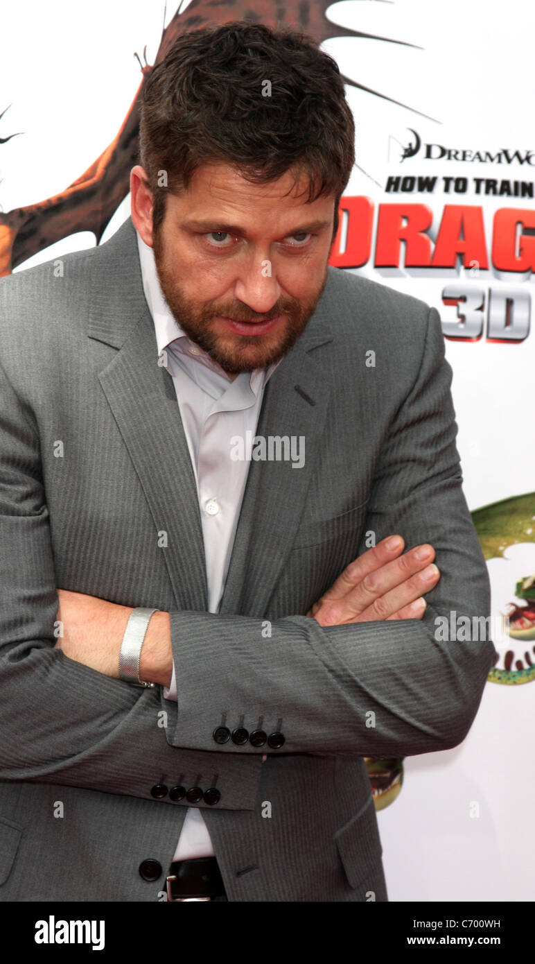 Gerard Butler , Los Angeles Premiere of 'How To Train Your Dragon' held ...
