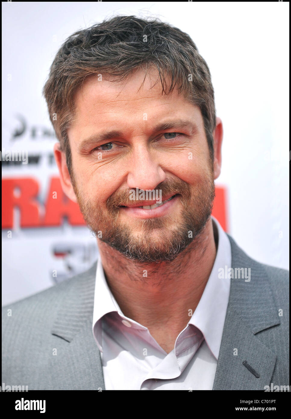 Gerard Butler Los Angeles Premiere of 'How To Train Your Dragon' held ...