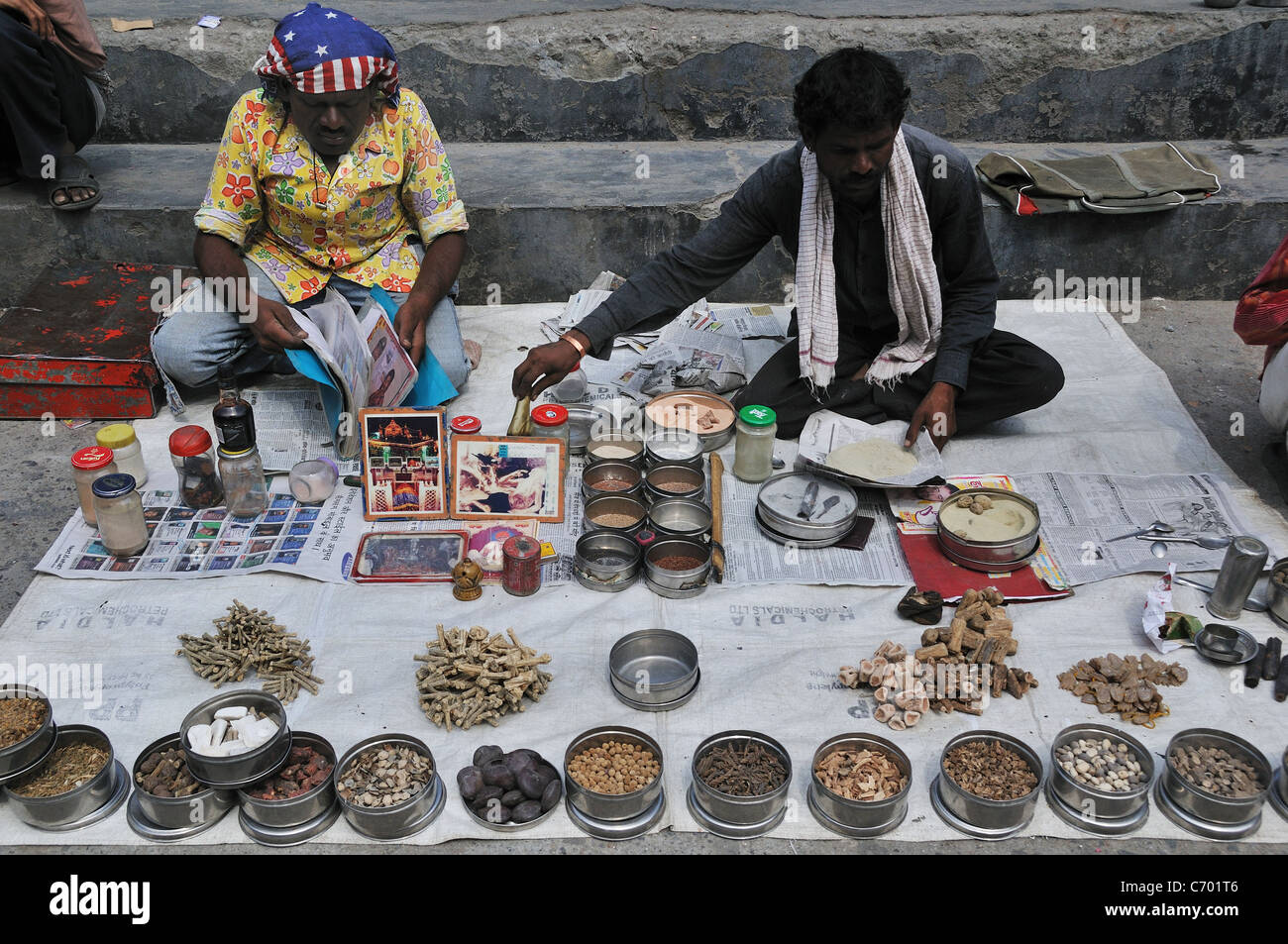 Manali people hi-res stock photography and images - Alamy