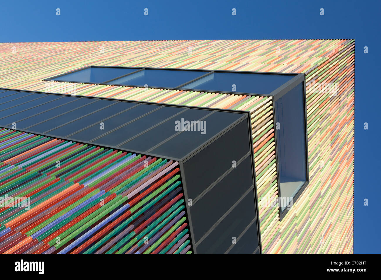 Colorful building hi-res stock photography and images - Alamy