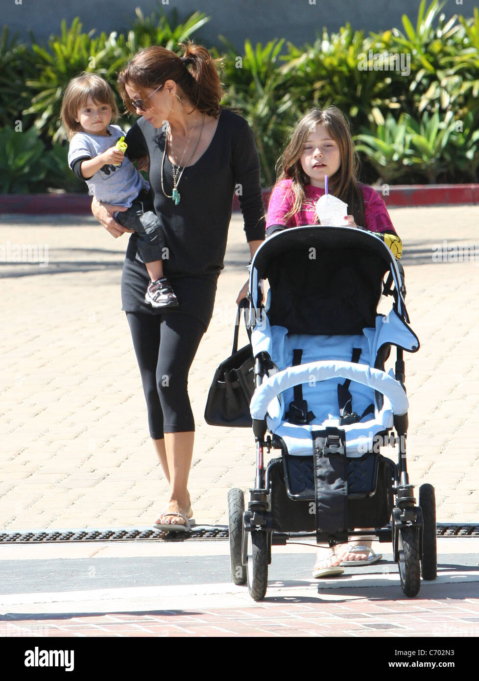 Brooke burke with shaya and neriah hi-res stock photography and images ...