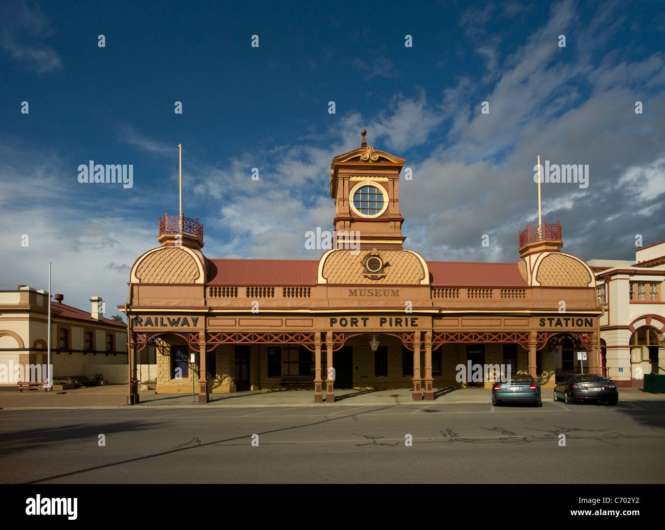 Port Pirie Railway Station. Victorian Architecture fine Historic ...