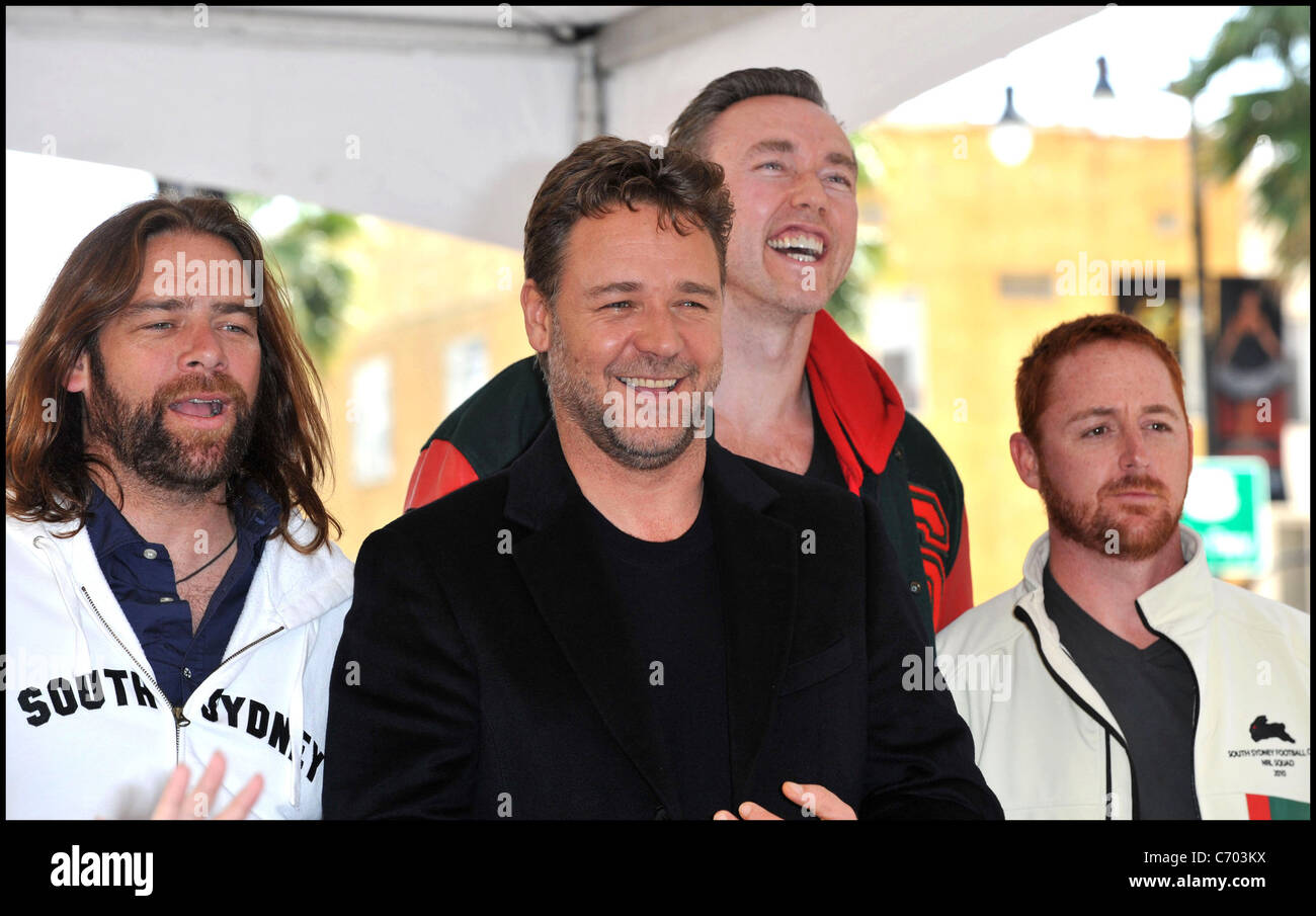 Russell Crowe, Scott Grimes, Kevin Durand and Alan Doyle Russell Crowe ...