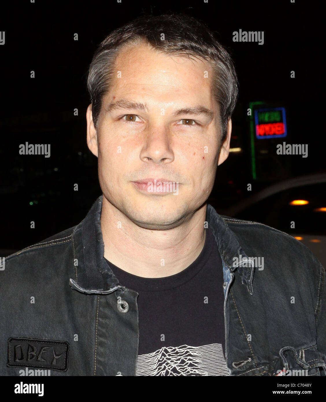 Shepard Fairey Exit Through The Gift Shop - A Banksy Film USA Premiere ...