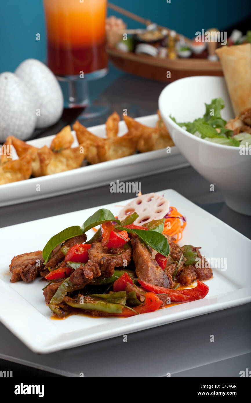 Chinese restaurant main course meal hi-res stock photography and images ...