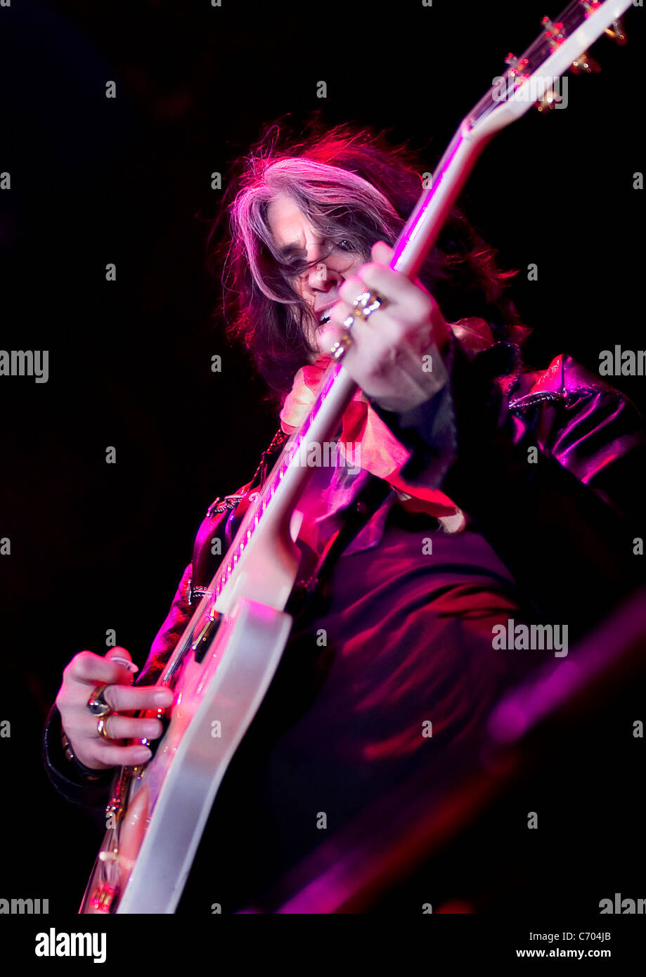 Joe perry project hi-res stock photography and images - Alamy