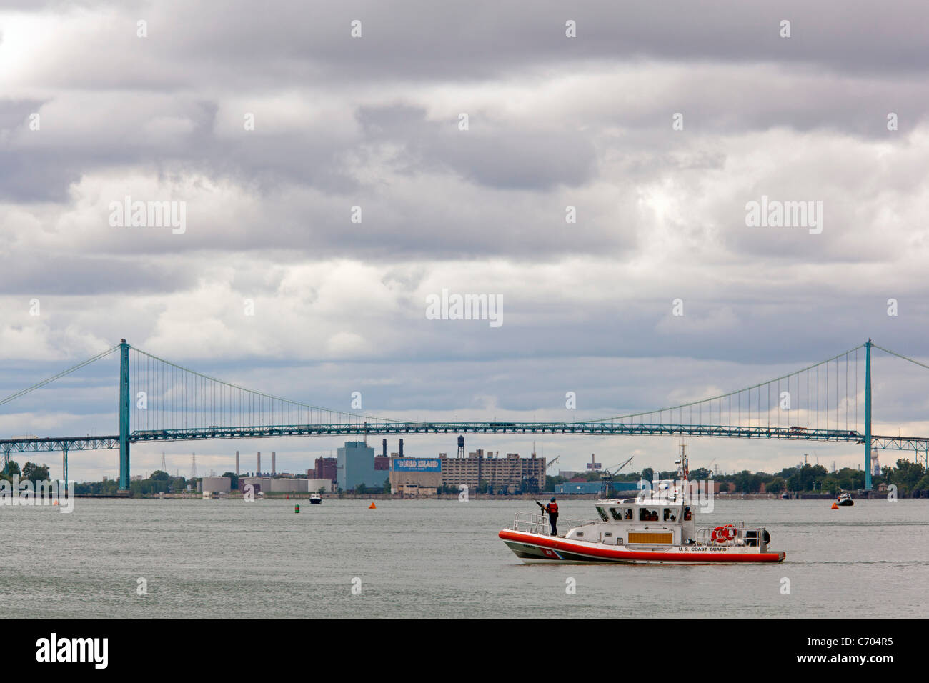 Coast Guard Patrol Boat on Detroit River Stock Photo - Alamy