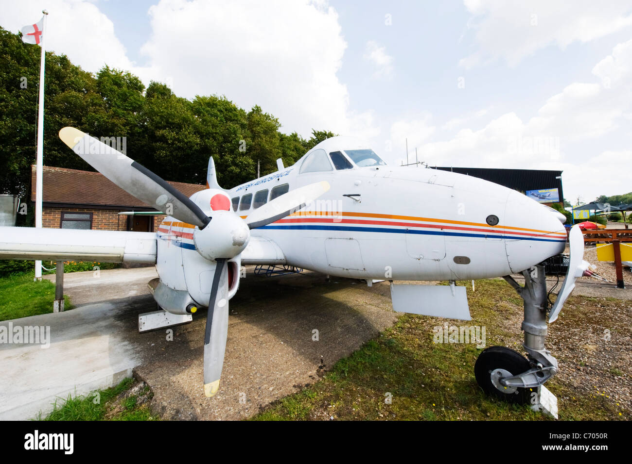 De Havilland Mosquito London High Resolution Stock Photography and ...