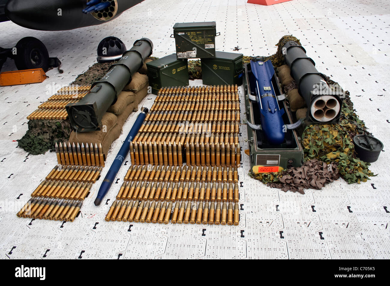 Missile missiles ammo ammunition hi-res stock photography and images ...