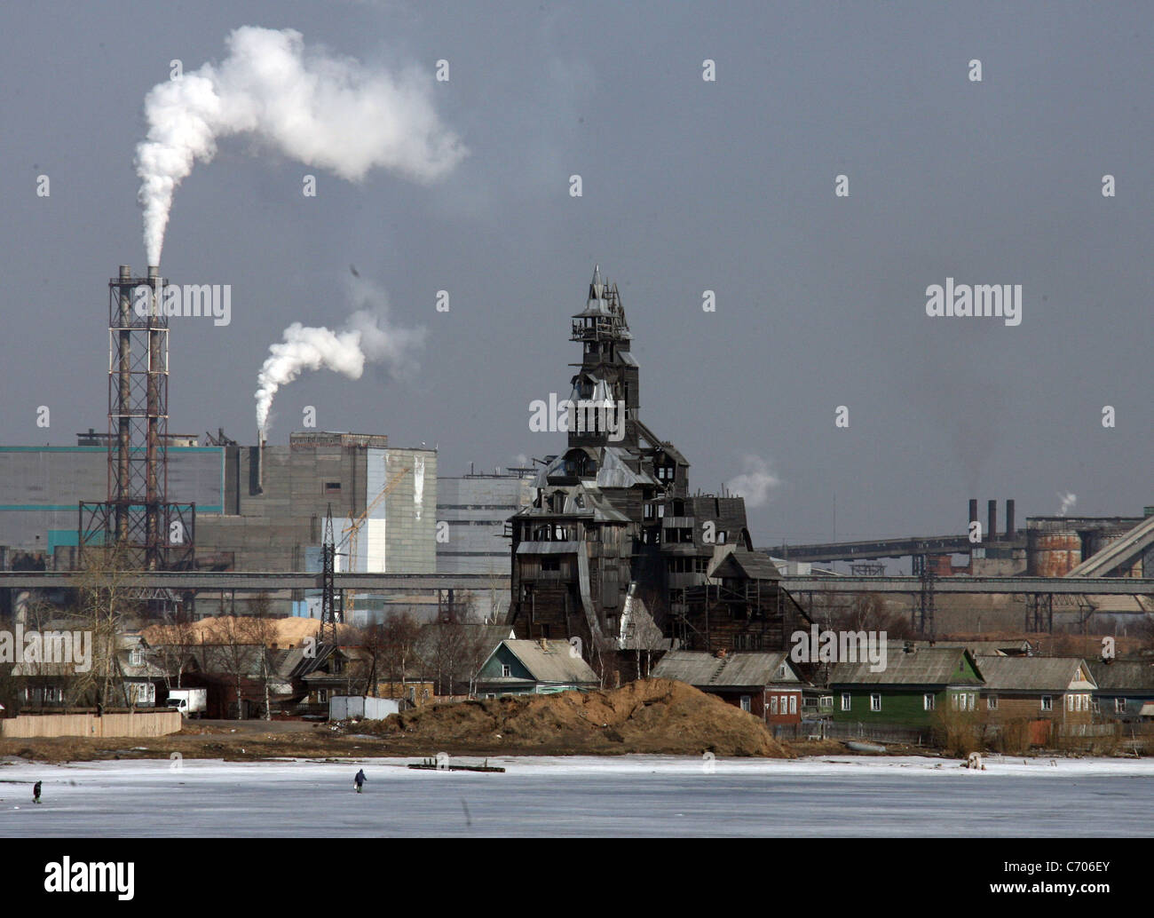 First wooden skyscraper? This wooden skyscraper was homemade by ...