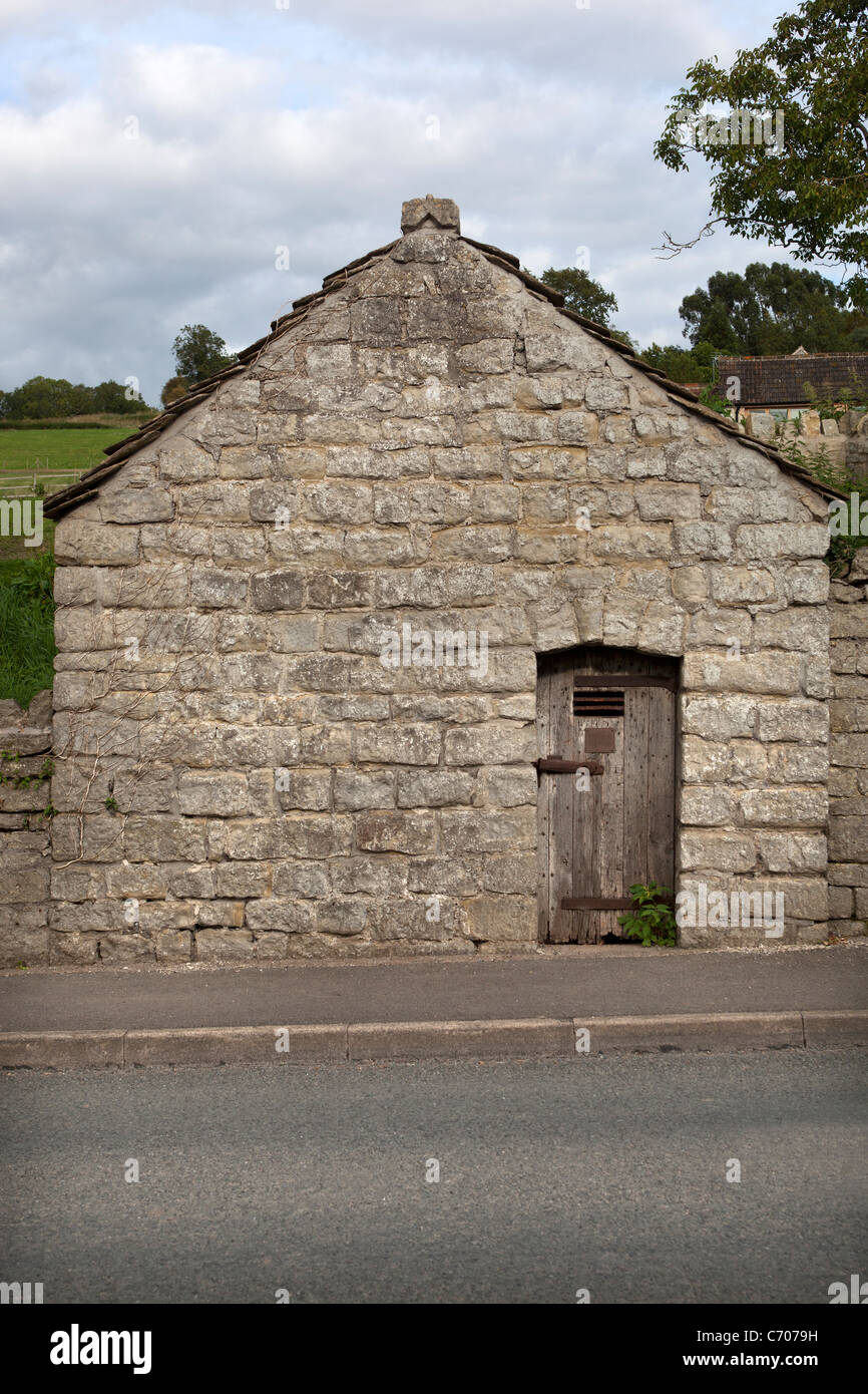 The Old Village Lock Up Kelston Stock Photo - Alamy