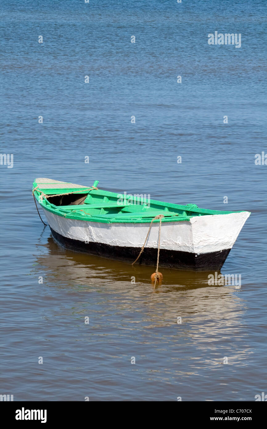 Boat vertical hi-res stock photography and images - Alamy