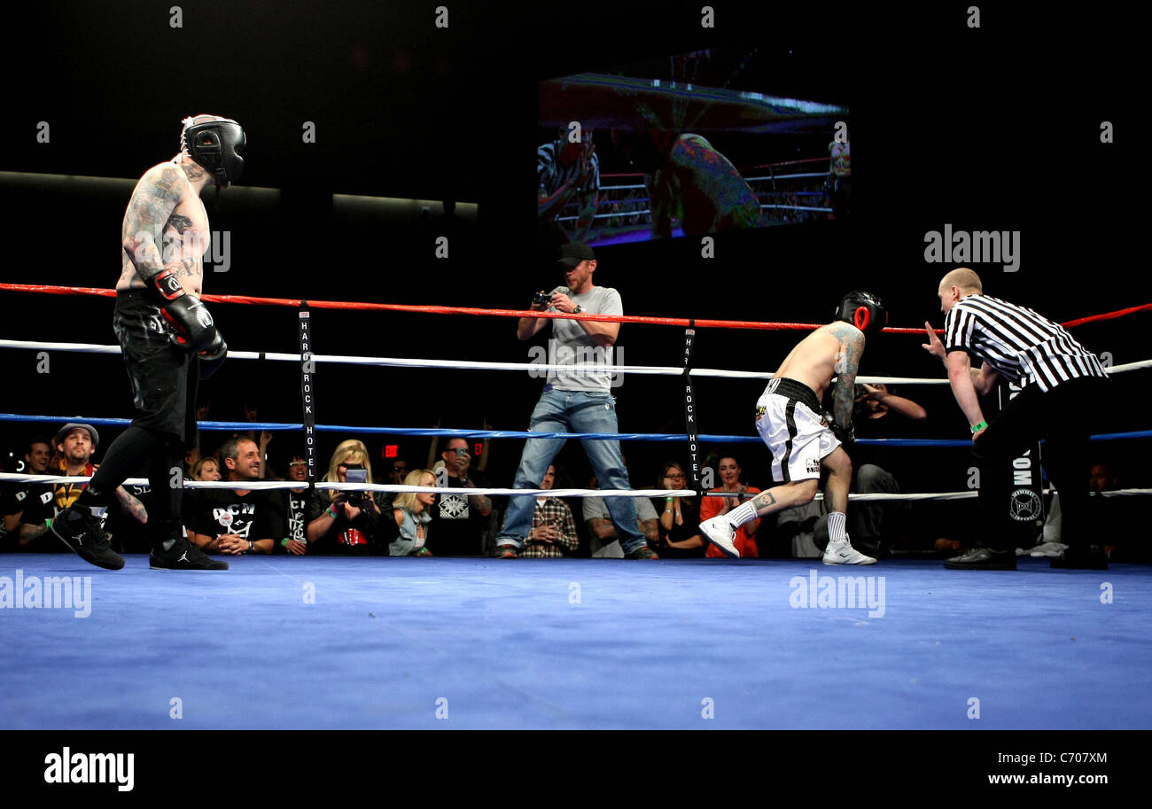 Benji Madden and Riki Rachtman Benji Madden and Riki Rachtman Fight at ...