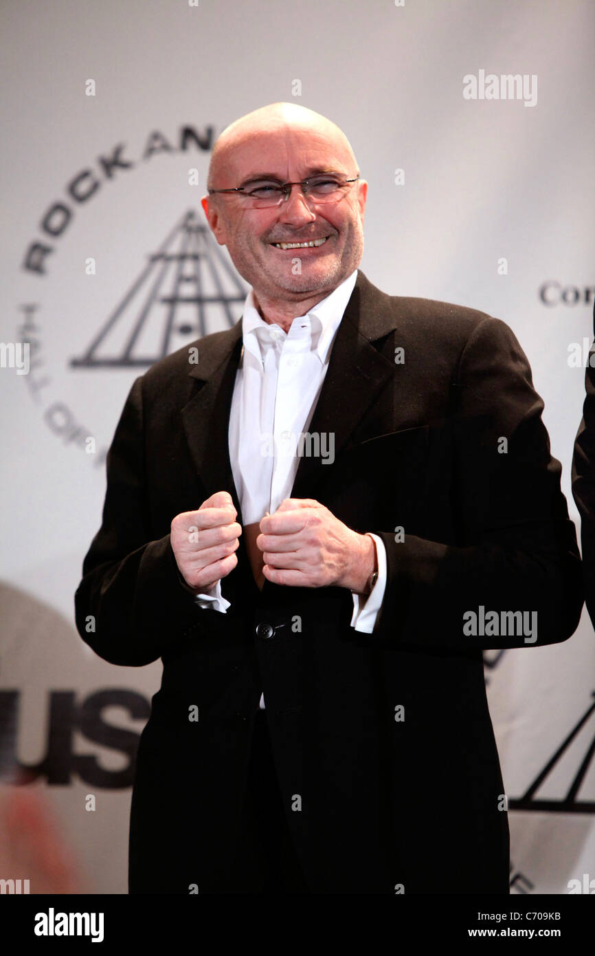 Phil collins of genesis hi-res stock photography and images - Alamy