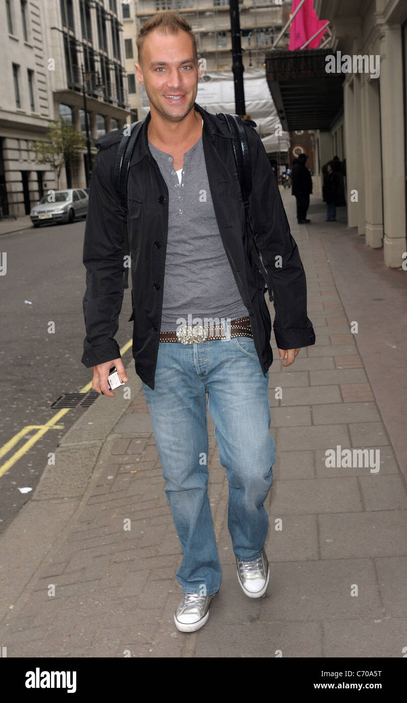 Calum Best Celebrities outside the May Fair hotel London, England - 14. ...