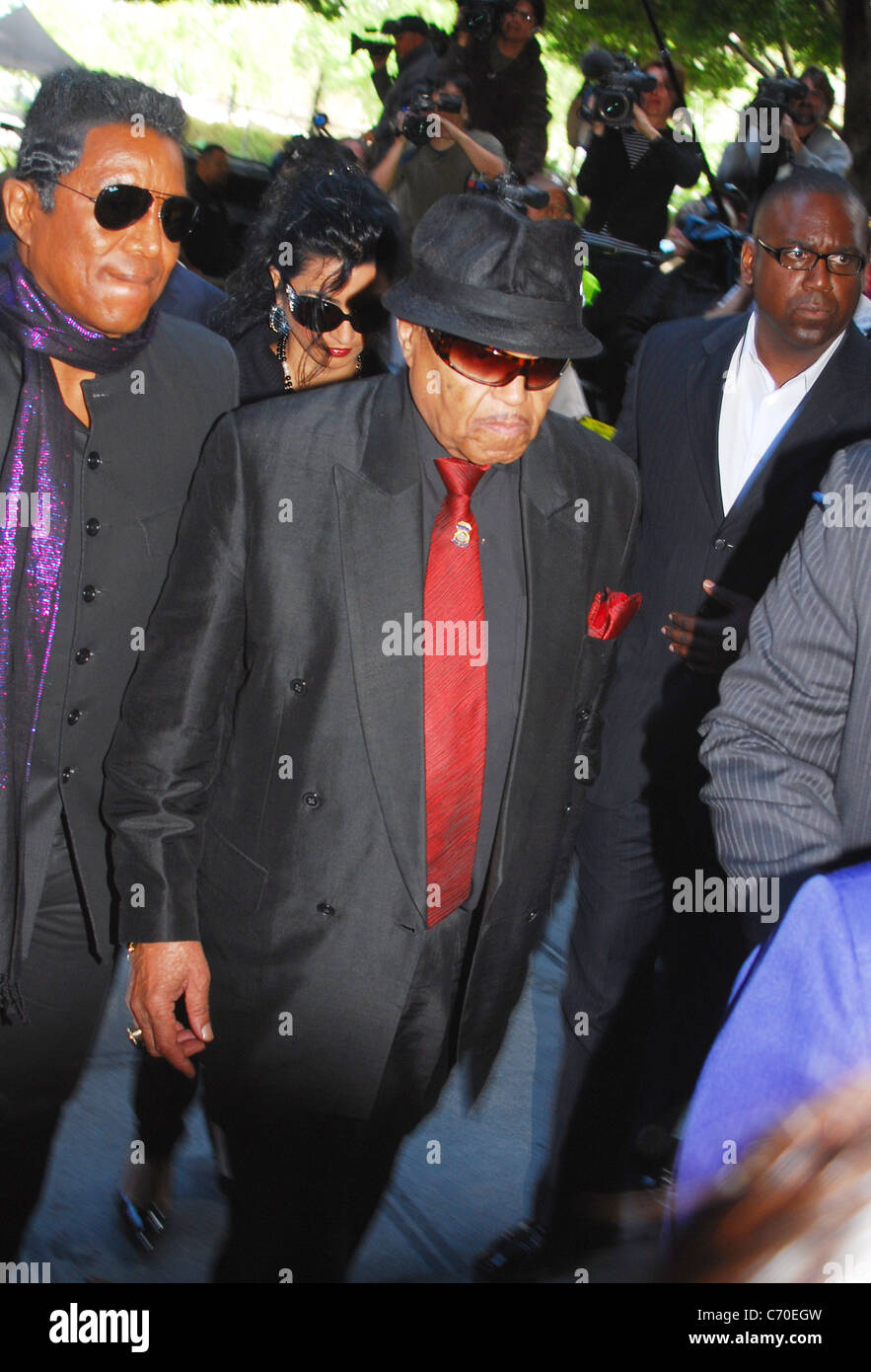 Michael Jackson's family, Joe, Katherine Jermaine, Janet and Randy ...