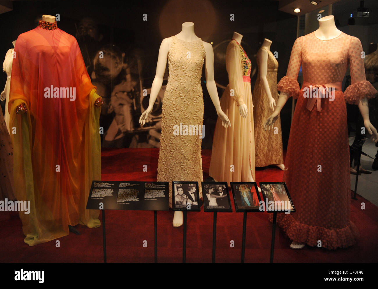 Grace Kelly: Style Icon' exhibition at Victoria and Albert Museum ...