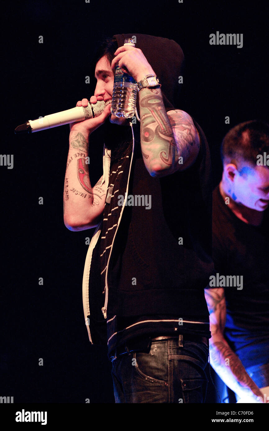 Pat Kordyback of the band 'Stereos' performing live on stage at The Air ...