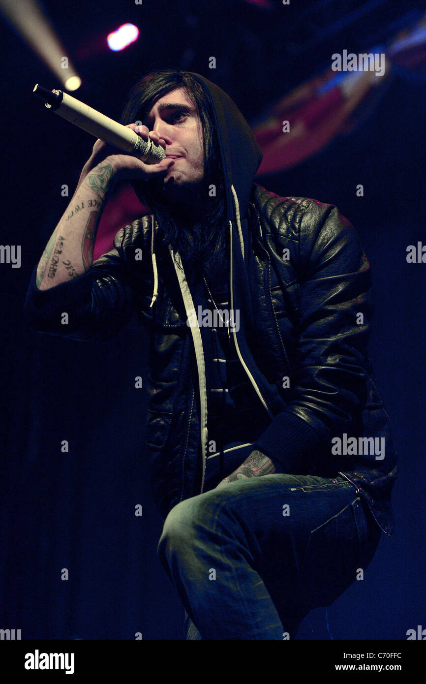 Pat Kordyback of the band 'Stereos' performing live on stage at The Air ...