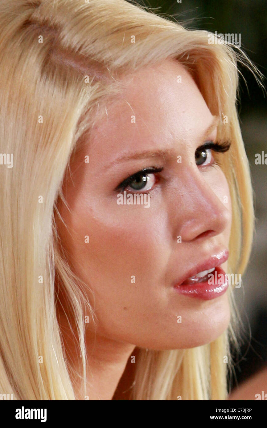 Heidi Montag Mtv Reality Tv Show The Hills Filming On Location At