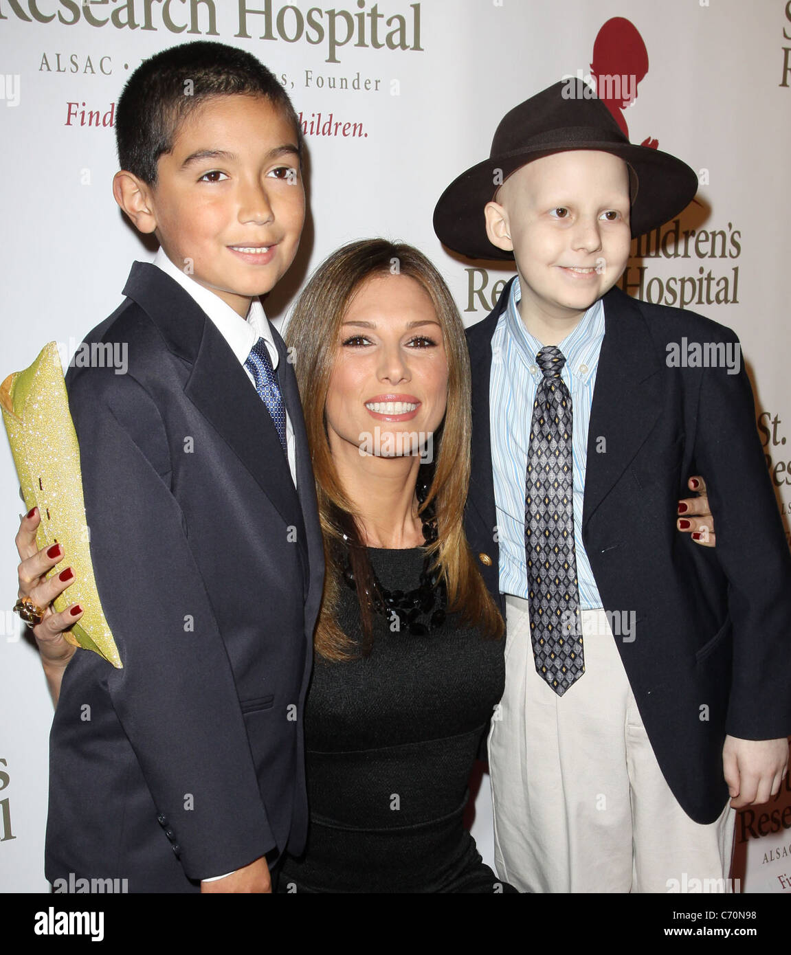 Daisy Fuentes and St Jude Kids The inaugural St. Jude Children's ...