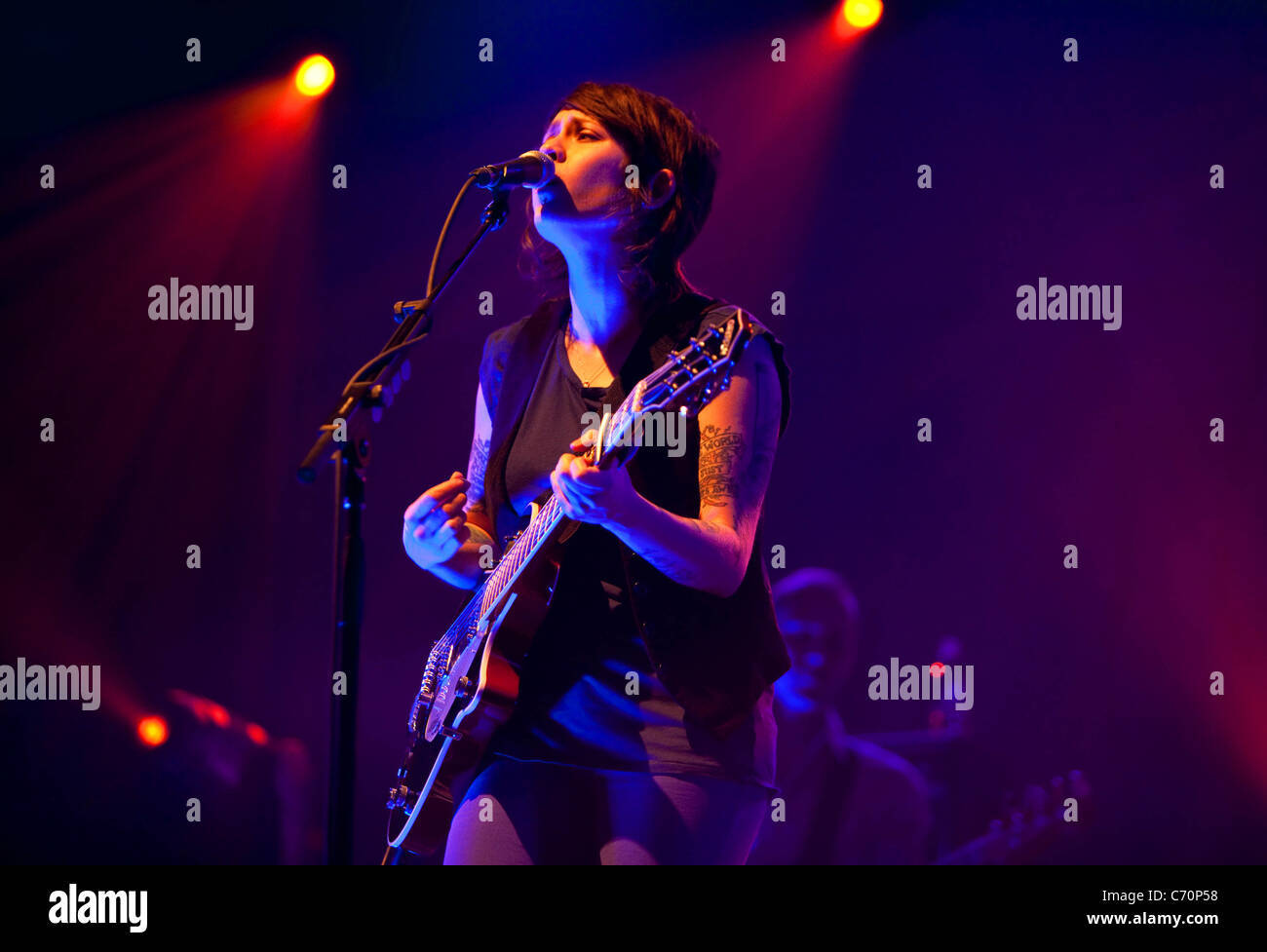 Tegan Quin Tegan and Sara perform live at the Aragon Ballroom Chicago ...