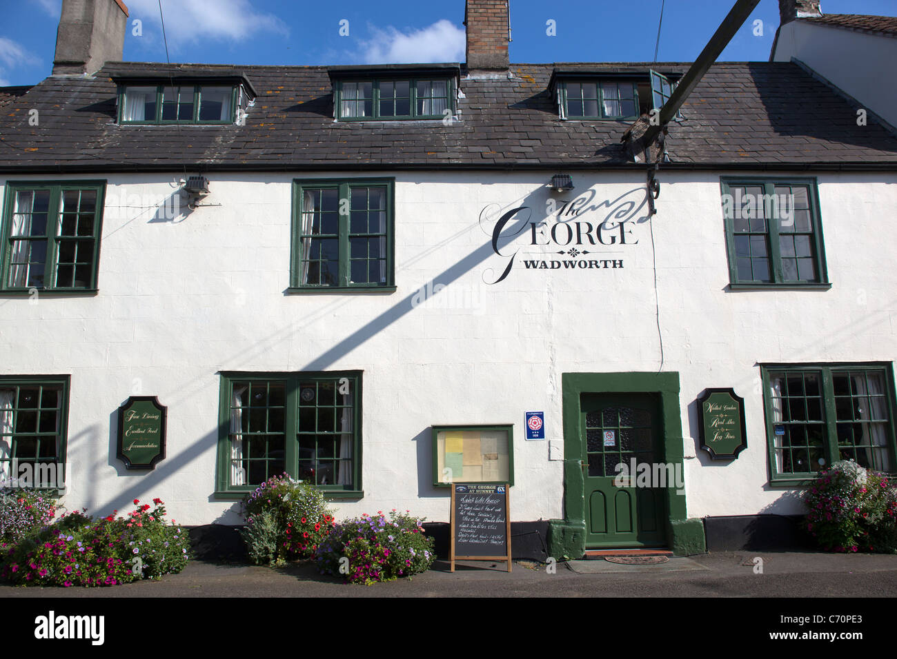 George public house hi-res stock photography and images - Alamy