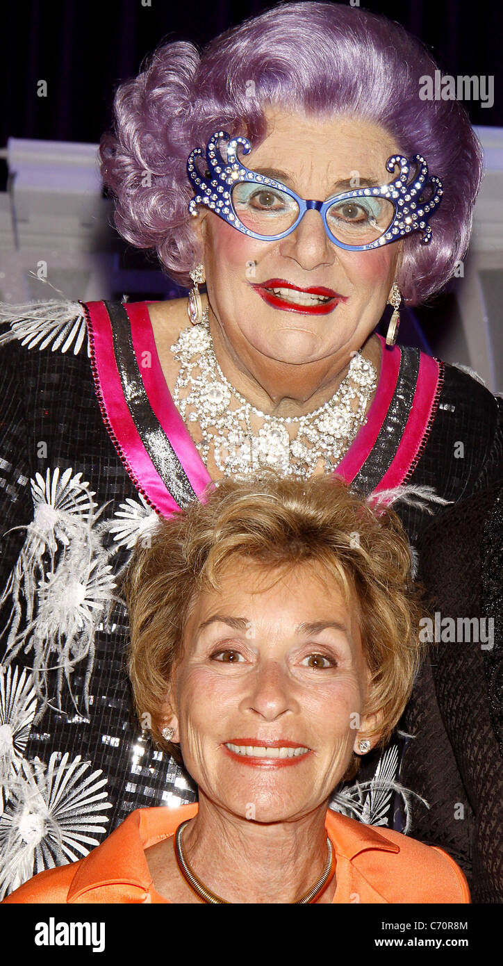 Dame edna everage and judge judy sheindlin backstage hi-res stock ...