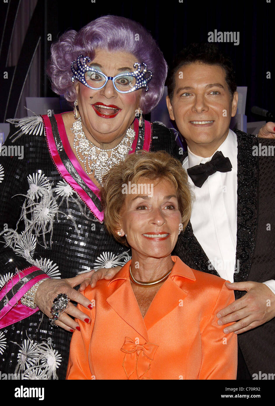 Dame Edna Everage,Michael Feinstein, and Judge Judy Sheindlin backstage ...