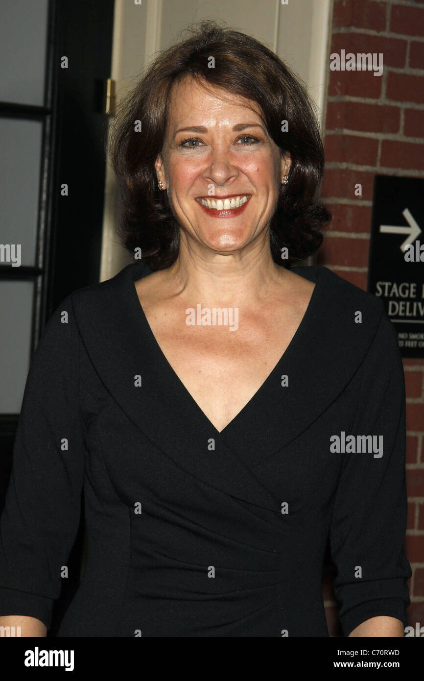 Karen Ziemba The opening night of 'Dame Edna and Michael Feinstein's ...