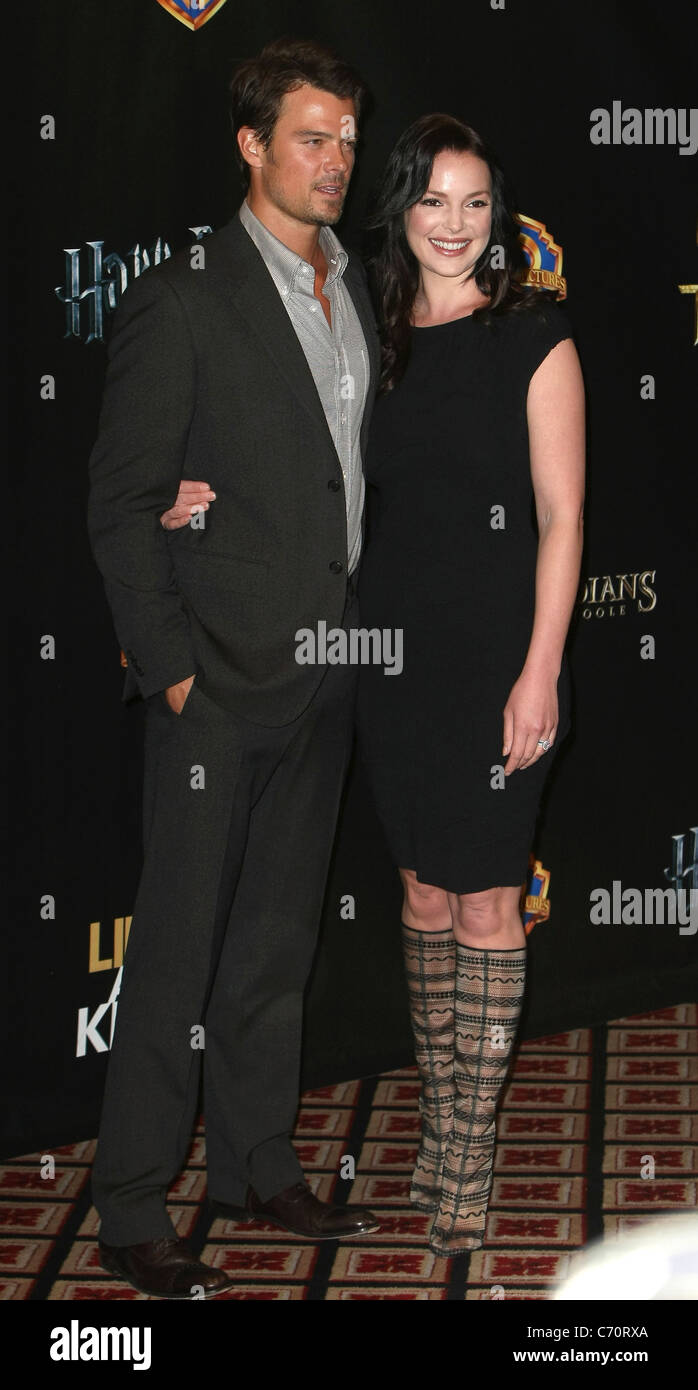 Josh Duhamel and Katherine Heigl ShoWest 2010 - Warner Brothers ...