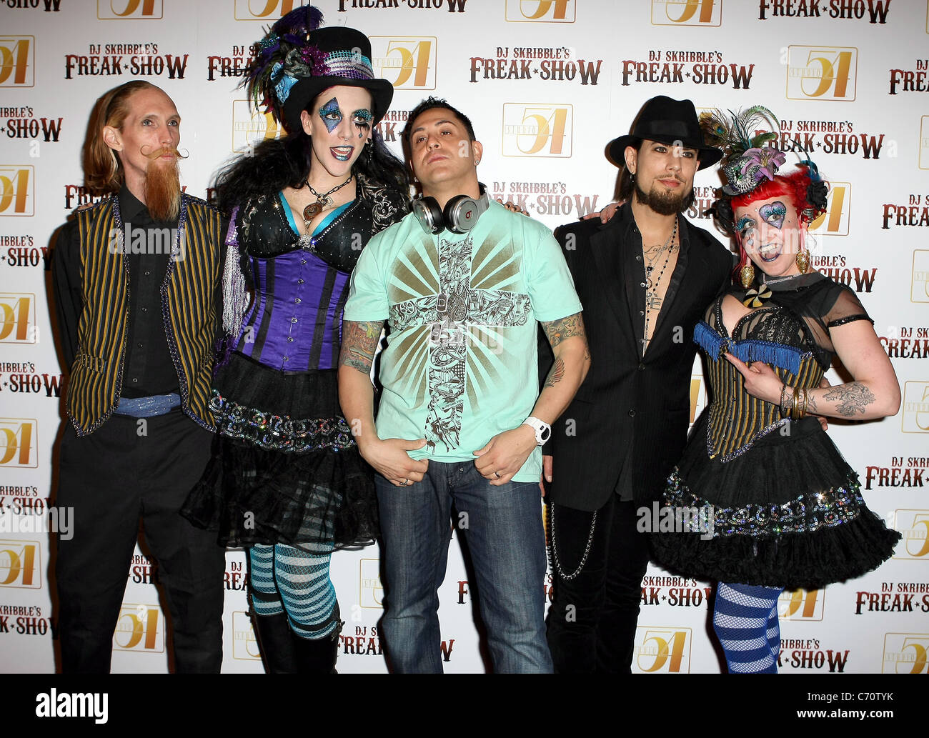 Dave Navarro and DJ Skribble with the Freak Show Cast Rock legend Dave ...