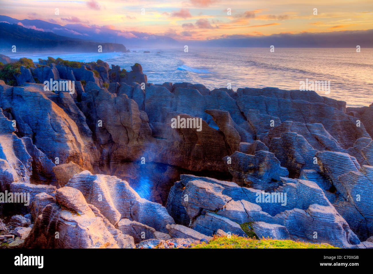 Pancake rock formations in New Zealand Stock Photo - Alamy