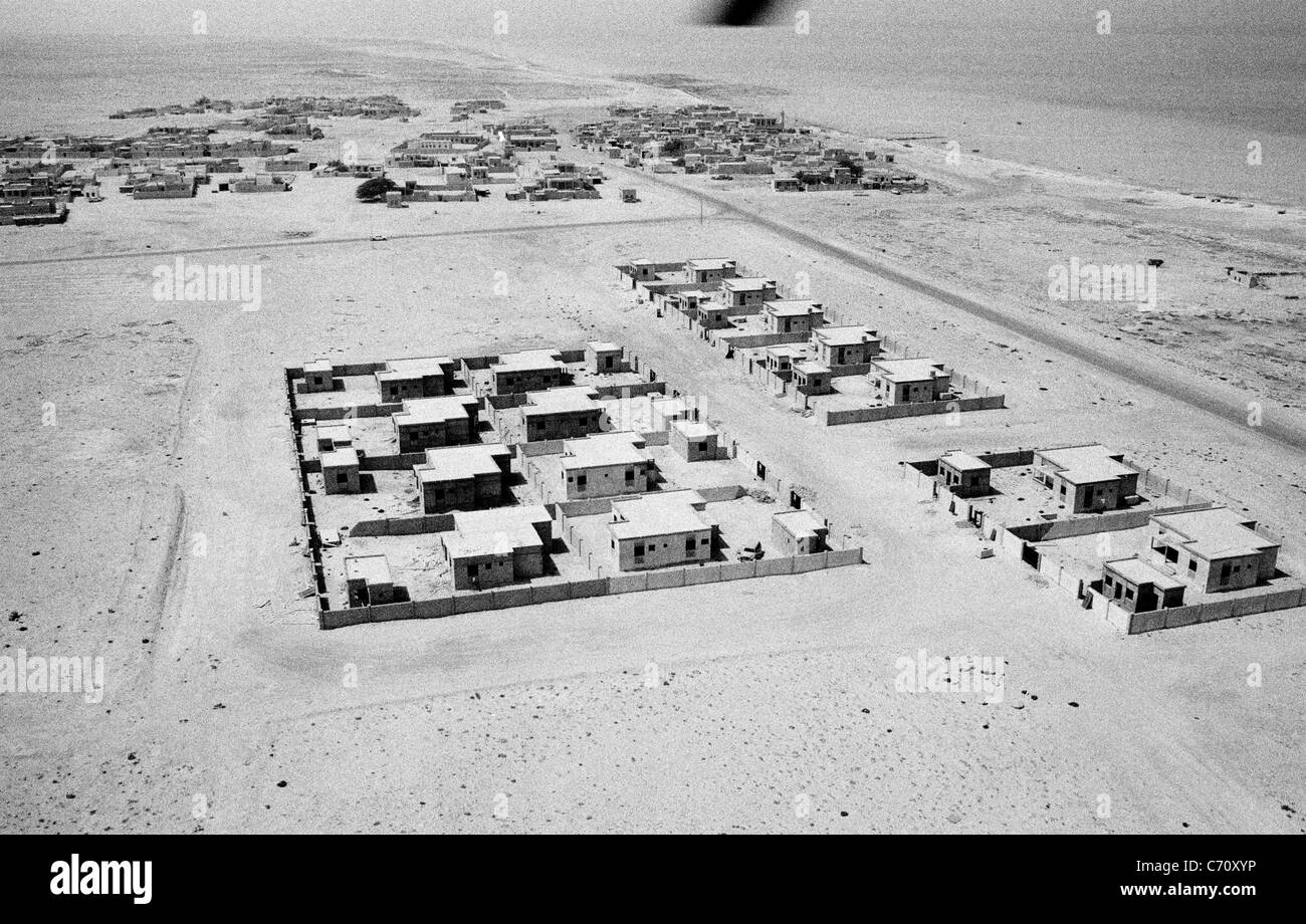 Dubai UAE Aerial Of Houses In The Desert In 1970's Stock Photo - Alamy