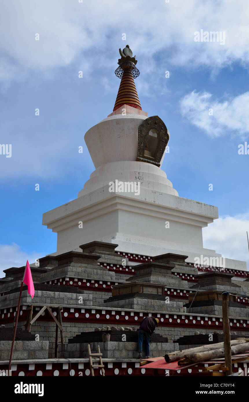 A giant Stupa is under construction in Daocheng. Sichuan, China Stock ...