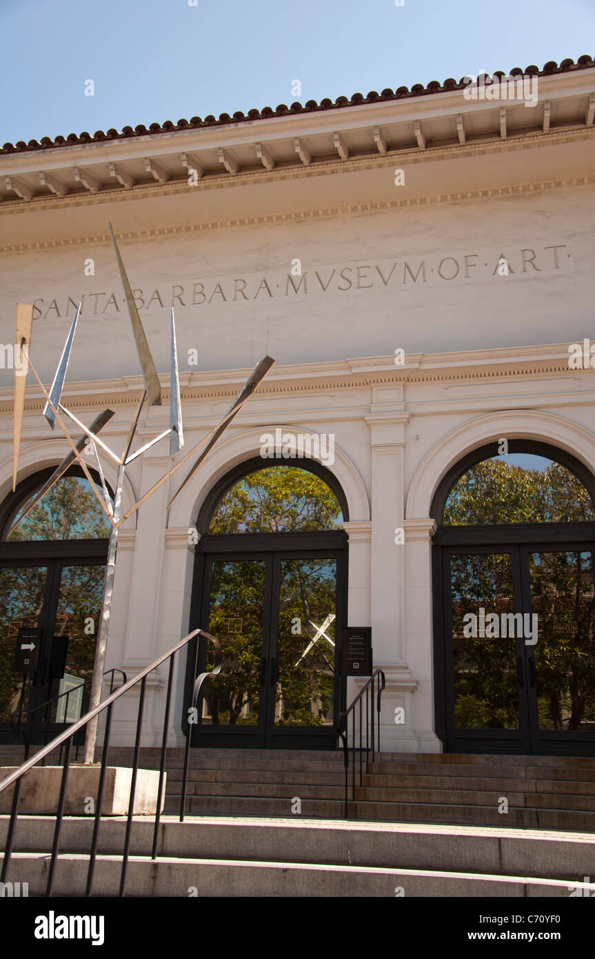 Santa barbara museum of art hi-res stock photography and images - Alamy