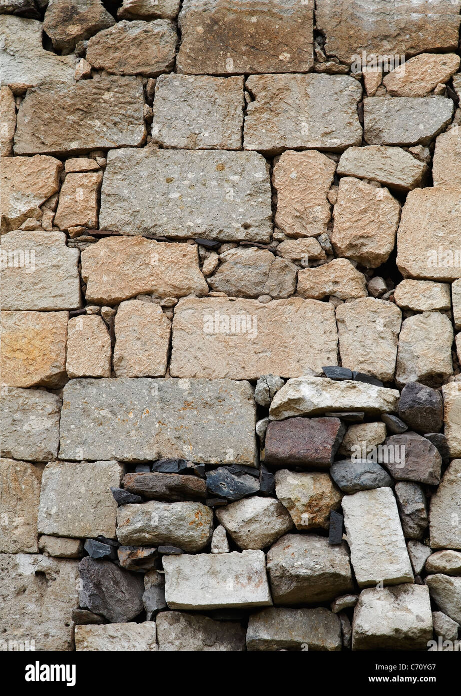 Random stone walling hi-res stock photography and images - Alamy