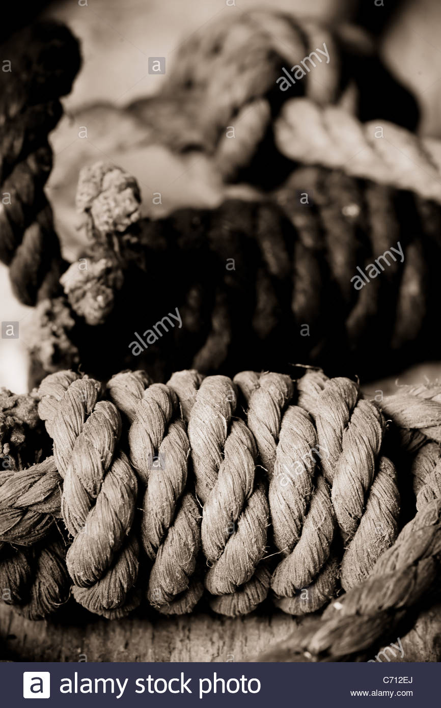 Fasten With Knots Stock Photos & Fasten With Knots Stock Images - Alamy