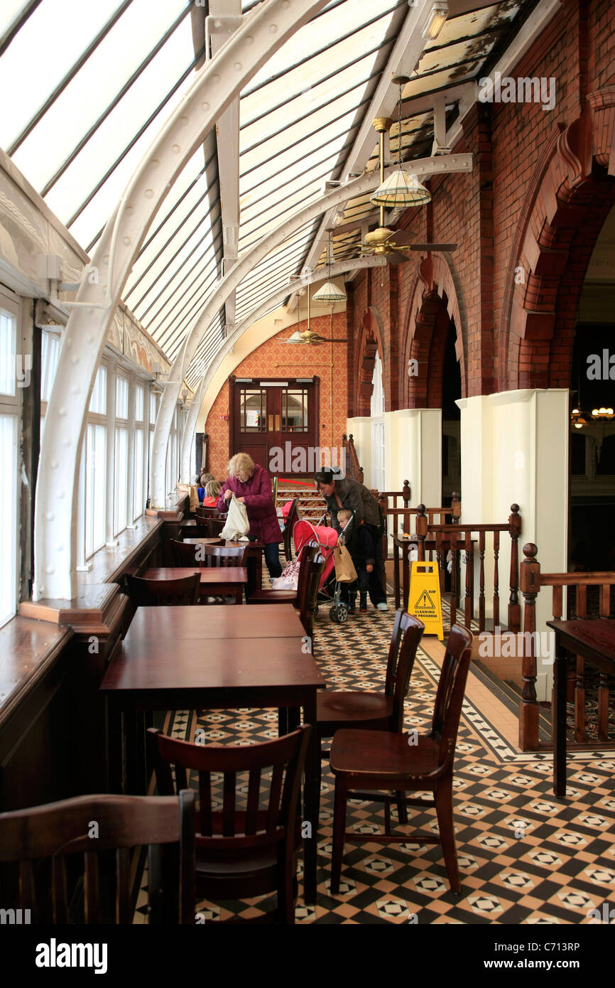 The Victorian Lounge at the bottom of Blackpool Tower Stock Photo - Alamy