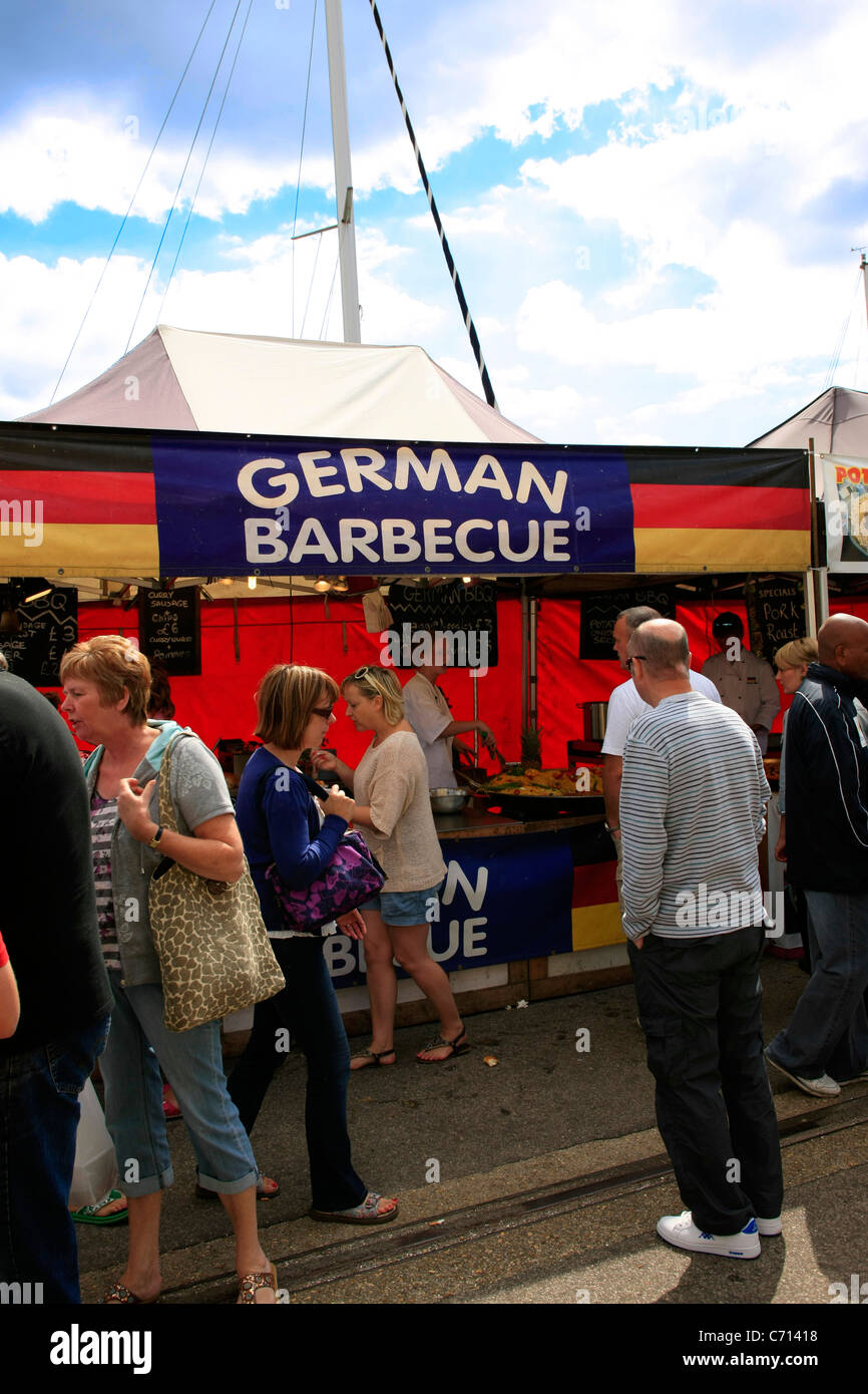 Traders stand hi-res stock photography and images - Alamy