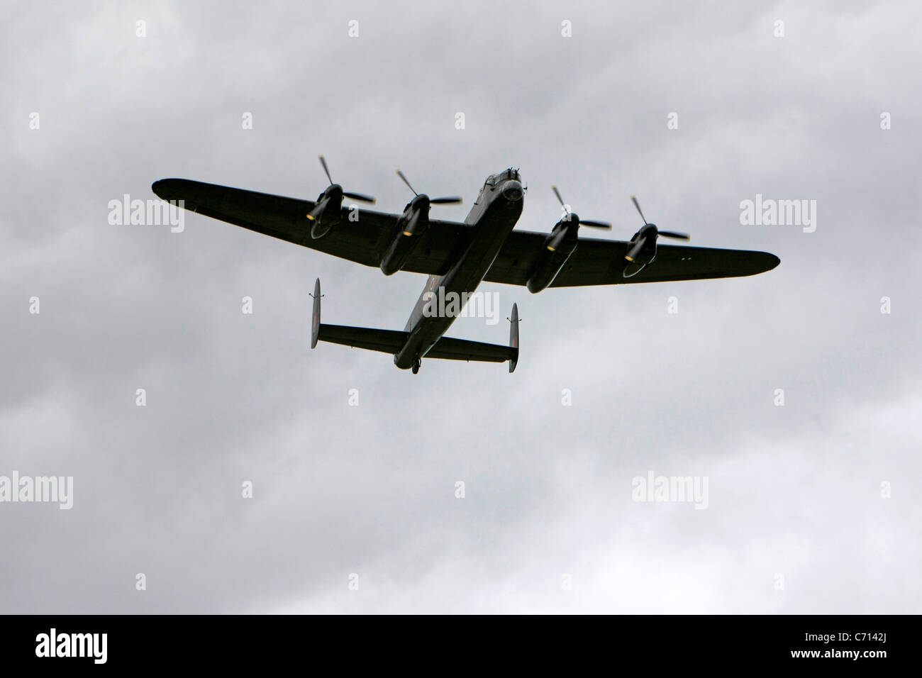 Ww2 era avro lancaster bomber aircraft hi-res stock photography and ...
