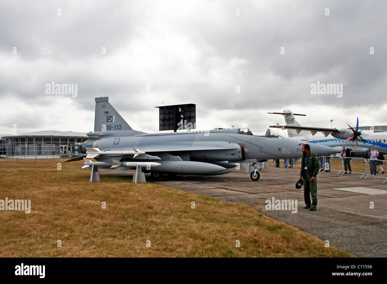 Pakistan Aeronautical Complex JF-17 Thunder 10-113 at the Farnborough ...