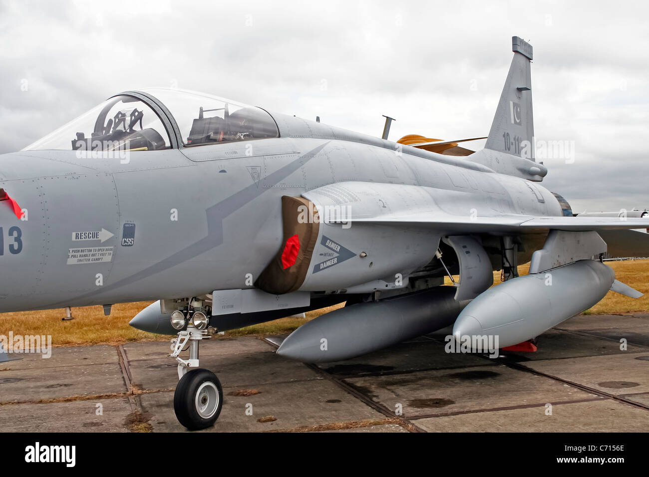 Pakistan Aeronautical Complex JF-17 Thunder 10-113 at the Farnborough ...