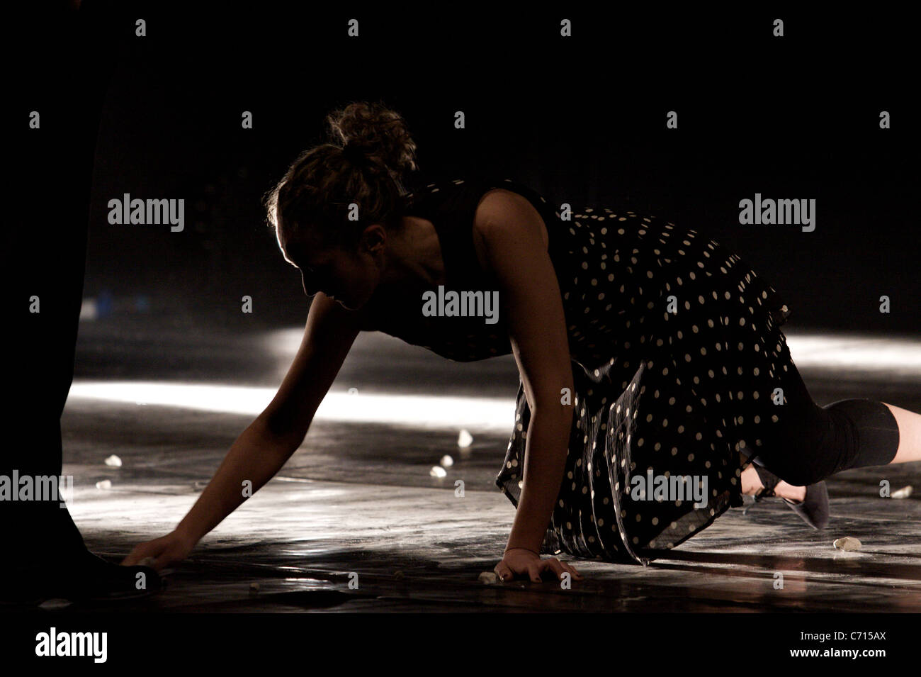 THEATER: "The Metamorphosis", Show with actors recovering from Coma, a ...