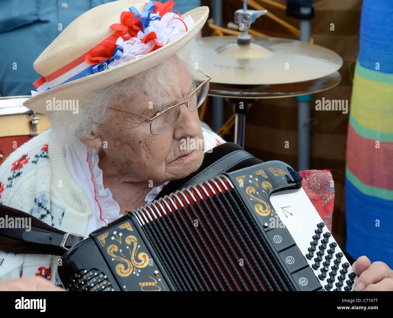 Lady Playing The Accordion Stock Photos & Lady Playing The Accordion ...