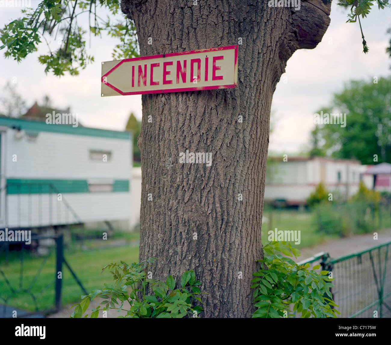 "Fire" sign in French Stock Photo - Alamy