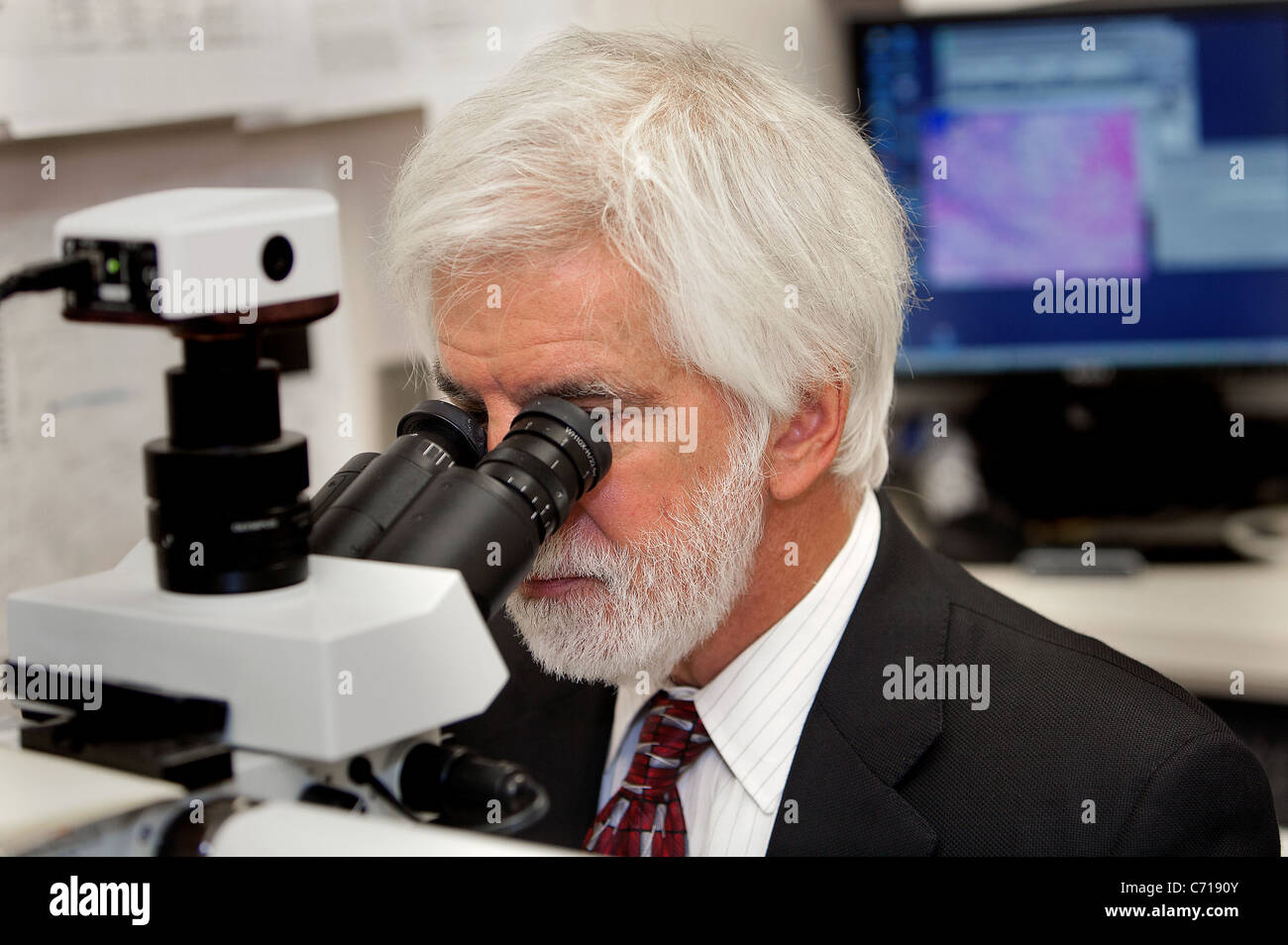 Microscope health hi-res stock photography and images - Alamy