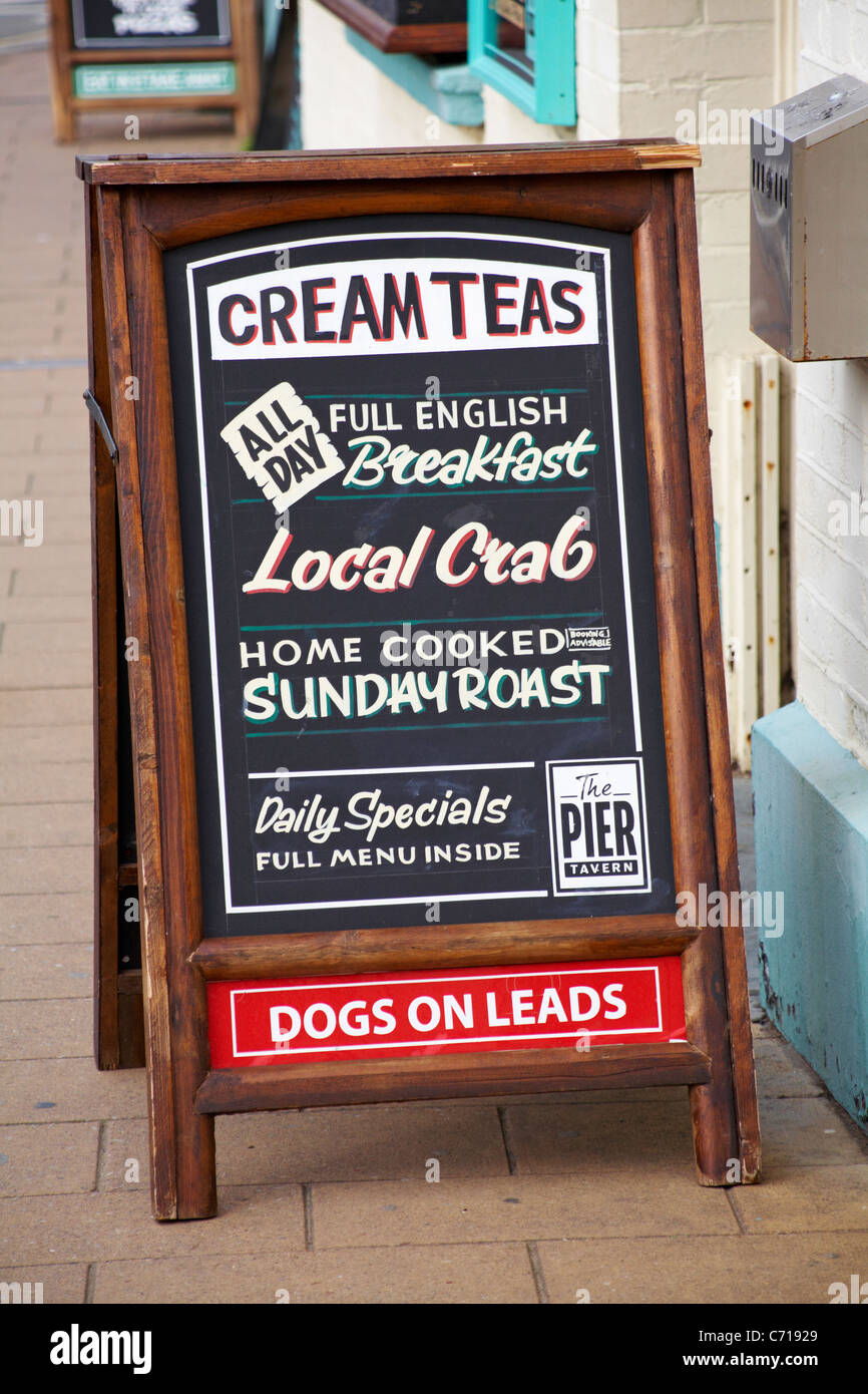 Full english breakfast sign hi-res stock photography and images - Alamy