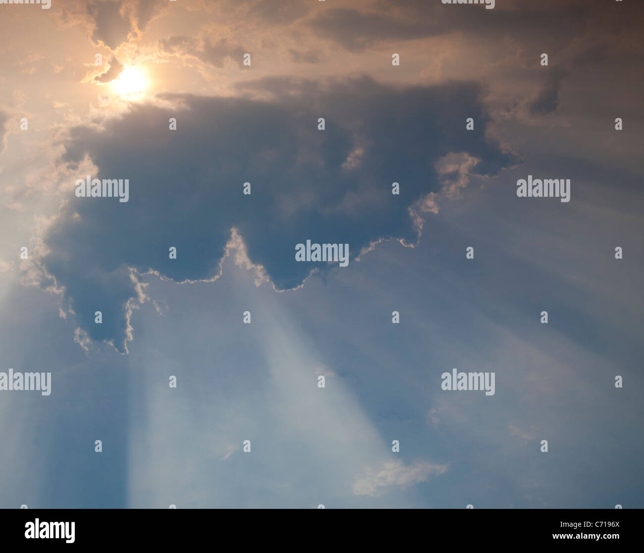 Godbeams light beams hi-res stock photography and images - Alamy