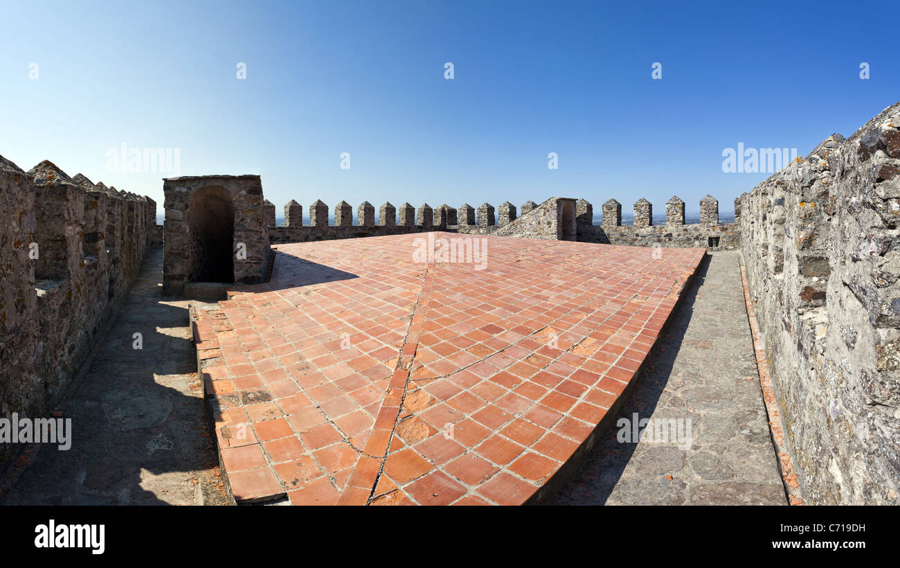 Top of the Castelo de Vide Castle Watchtower Castelo de Vide ...